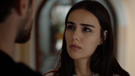 Три сестри / Сезон 1-TVShow tabs